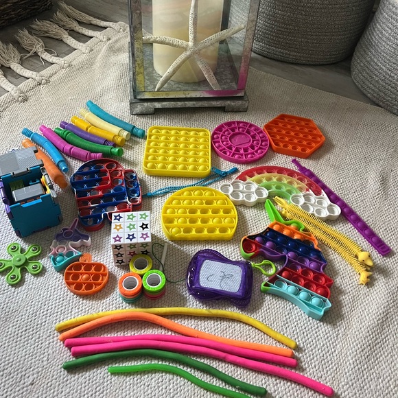 Toys | Fidgets Popits Bundle | Poshmark